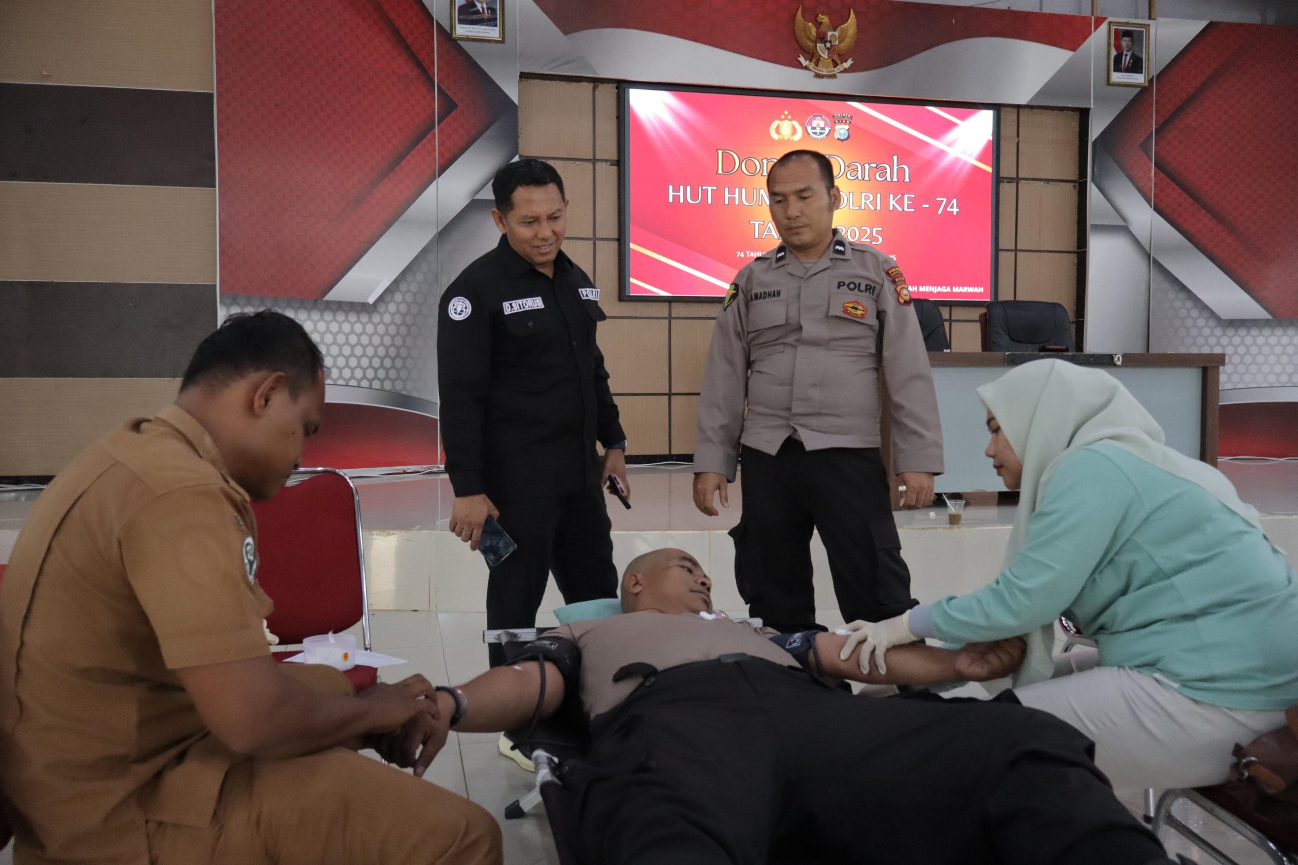 POLRES ROHIL GELAR DONOR DARAH SERENTAK DALAM RANGKA HARI JADI KE-74 ...